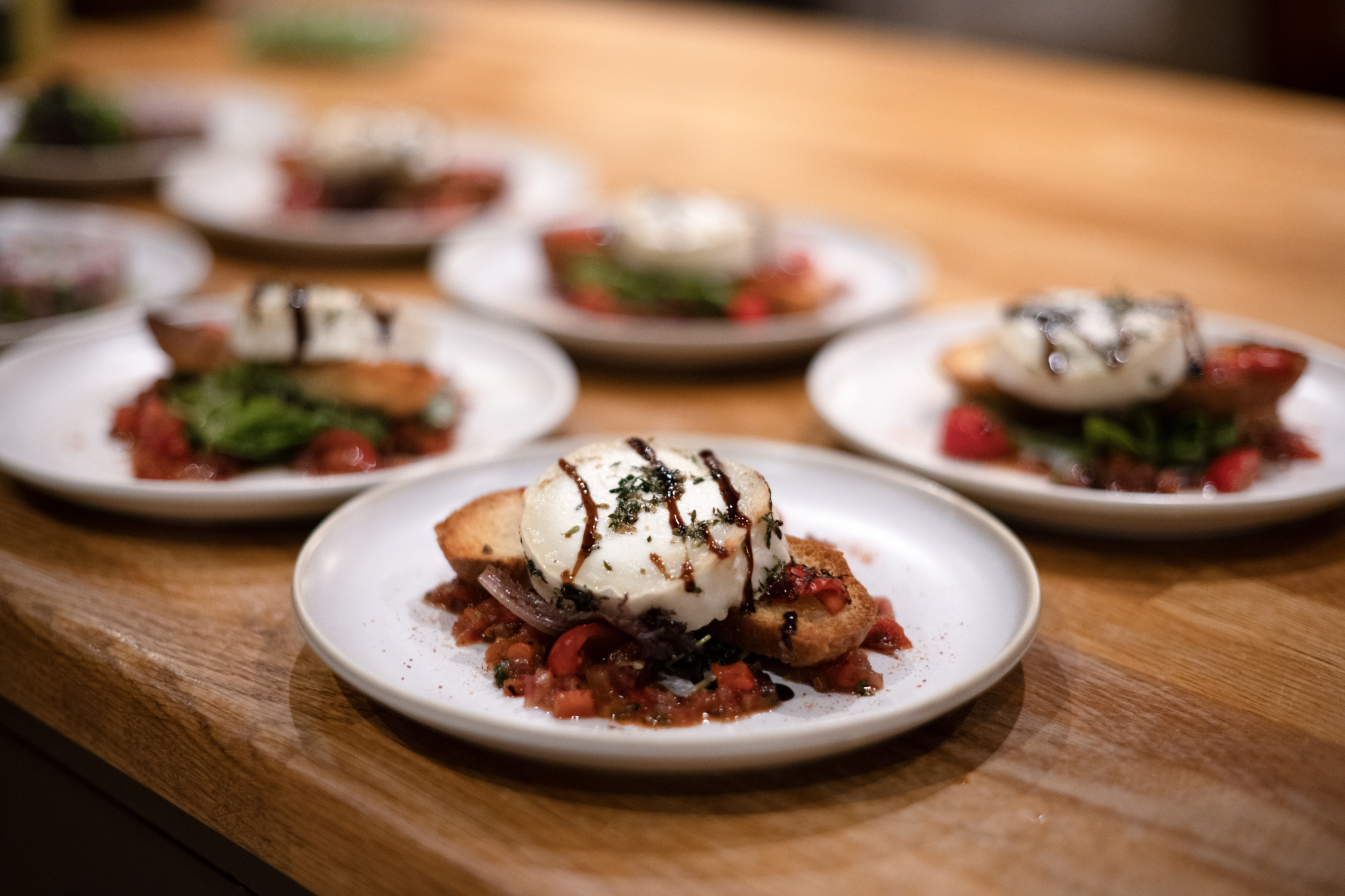 Private chef & bartender - Bainland Lodge Retreats